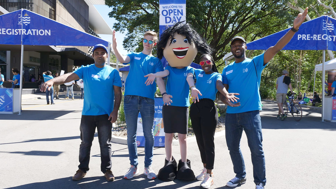 Experience JCU - JCU Australia